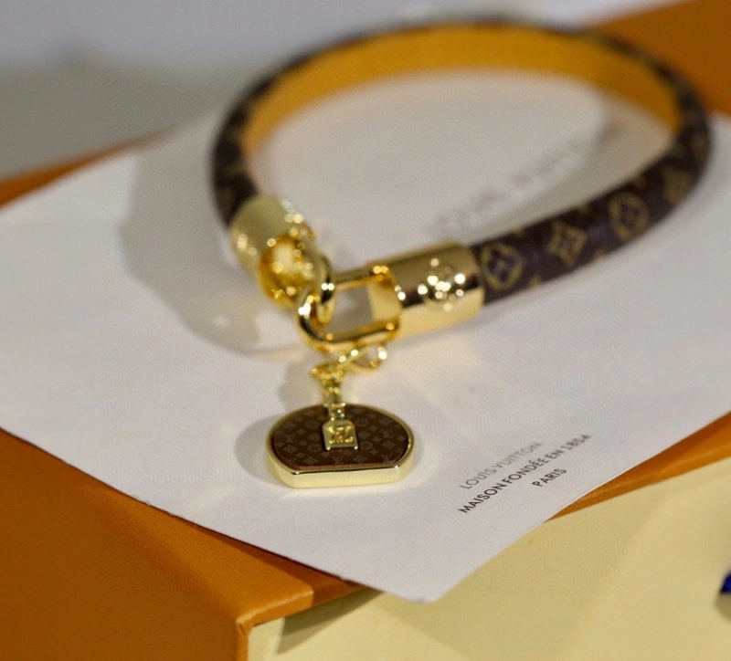 Discounted Louis Vuitton Bracelets
