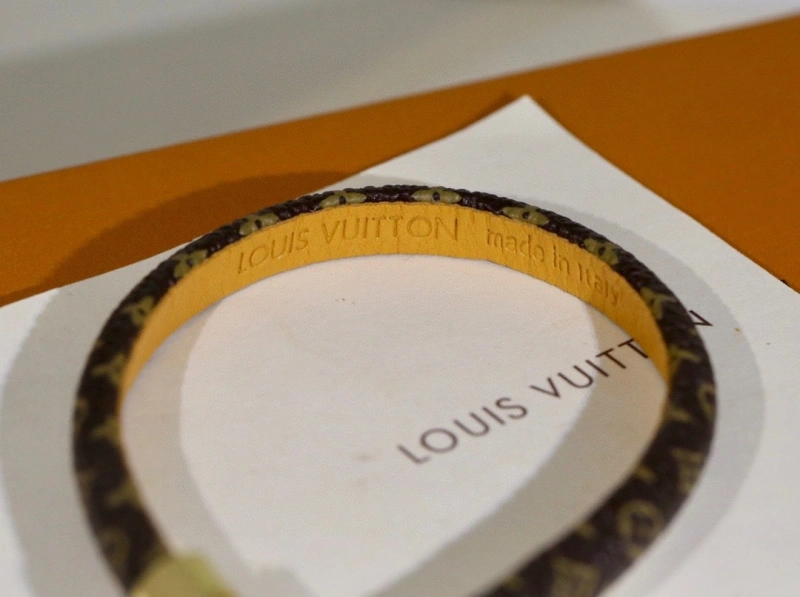 Discounted Louis Vuitton Bracelets