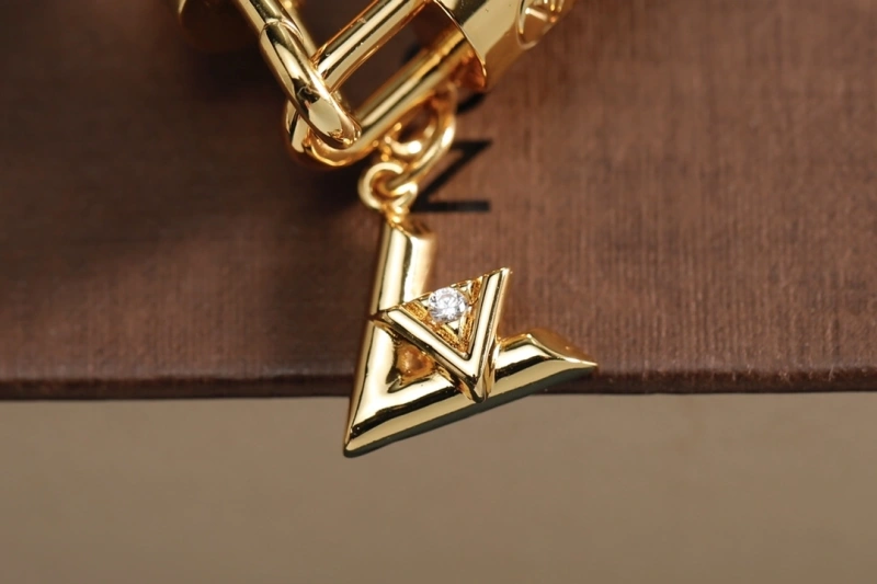 Cut-rate Louis Vuitton Bracelets