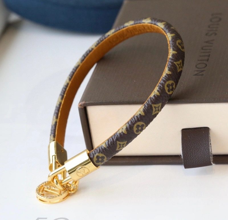 Mirror quality Louis Vuitton Bracelets