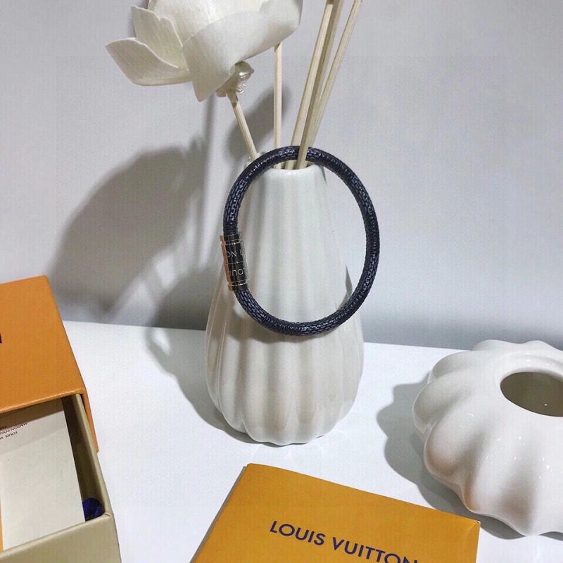 Brand-authenticated Louis Vuitton Bracelets