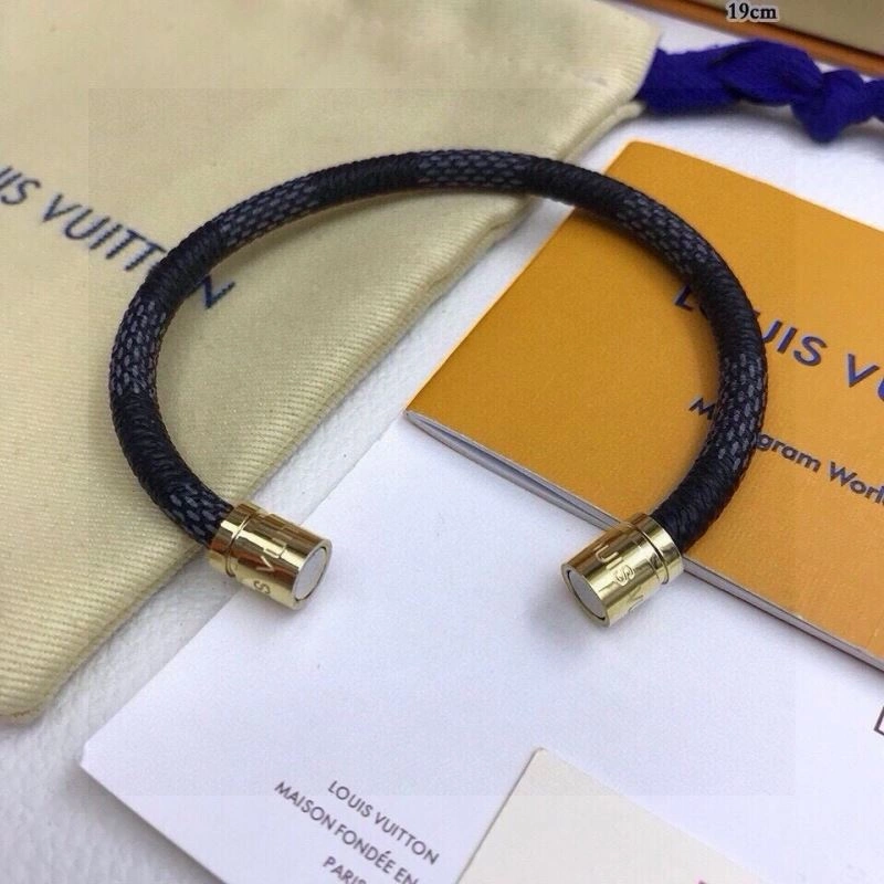 Accurate model Louis Vuitton Bracelets