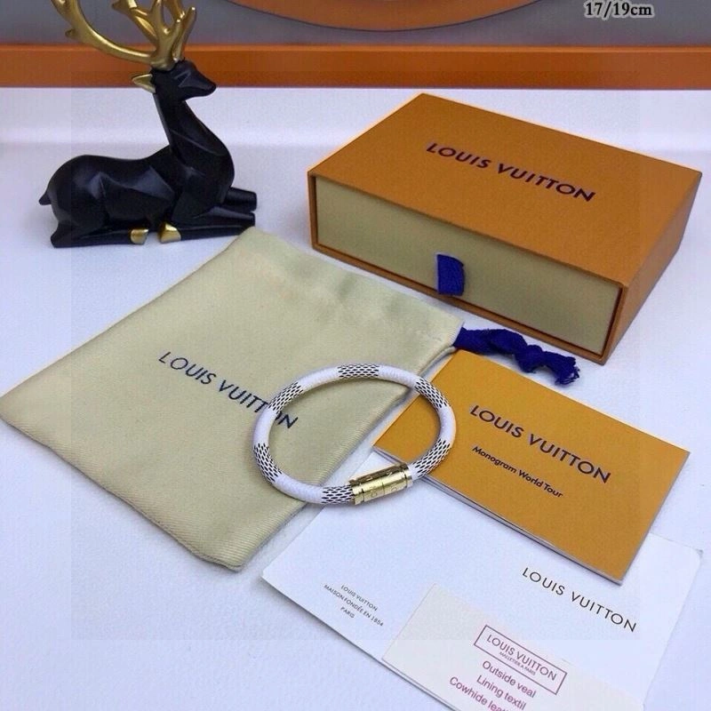 Mirror quality Louis Vuitton Bracelets