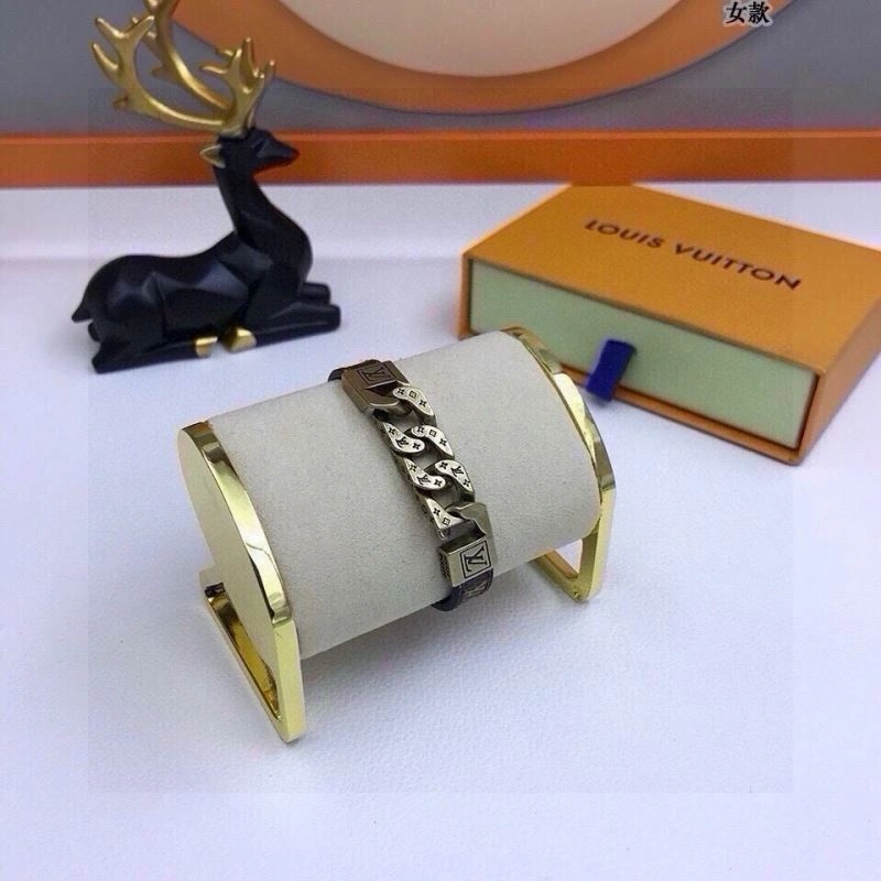 Mirror quality Louis Vuitton Bracelets