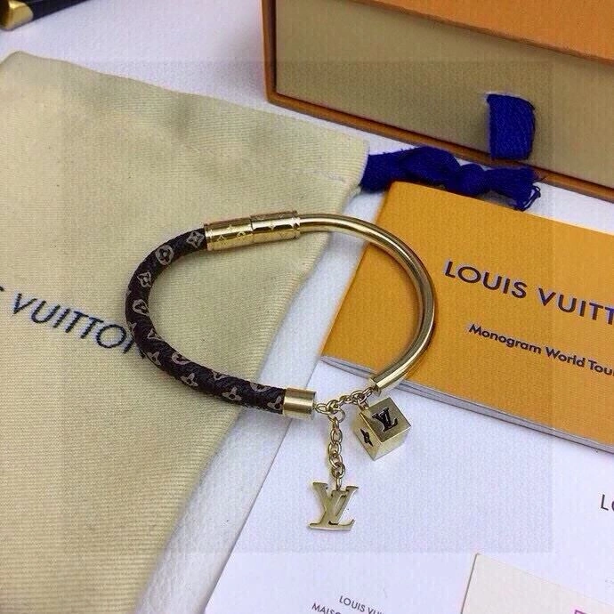 1:1 copy Louis Vuitton Bracelets