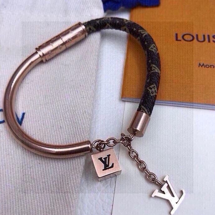 Low-cost Louis Vuitton Bracelets