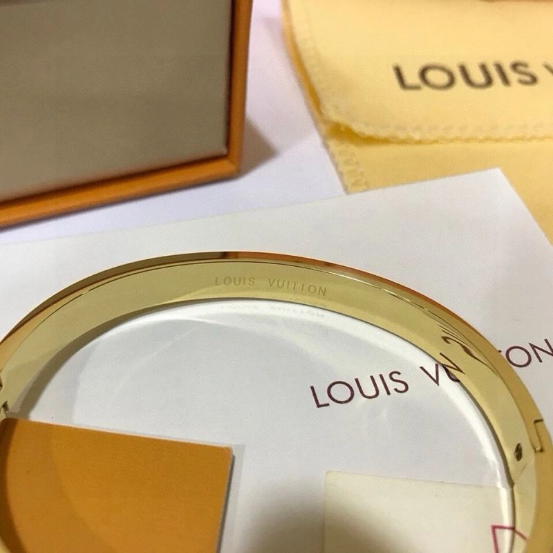 Accurate model Louis Vuitton Bracelets