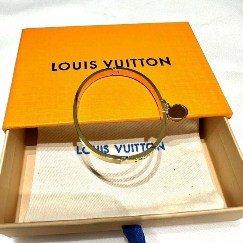 Perfect replica Louis Vuitton Bracelets