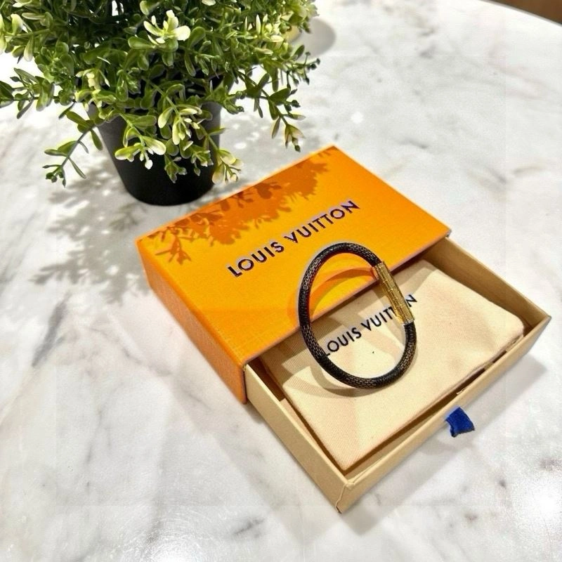 Brand-authenticated Louis Vuitton Bracelets