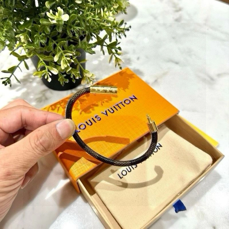 Brand-authenticated Louis Vuitton Bracelets