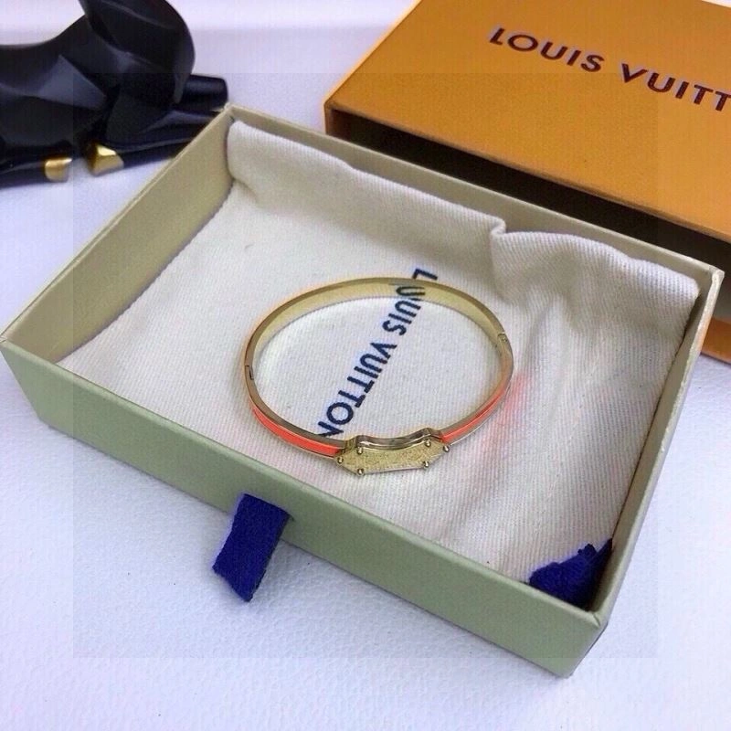 High fidelity Louis Vuitton Bracelets