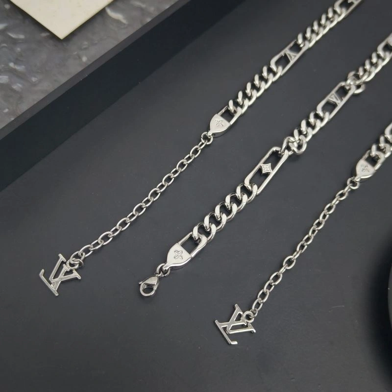 High accuracy Louis Vuitton Bracelets