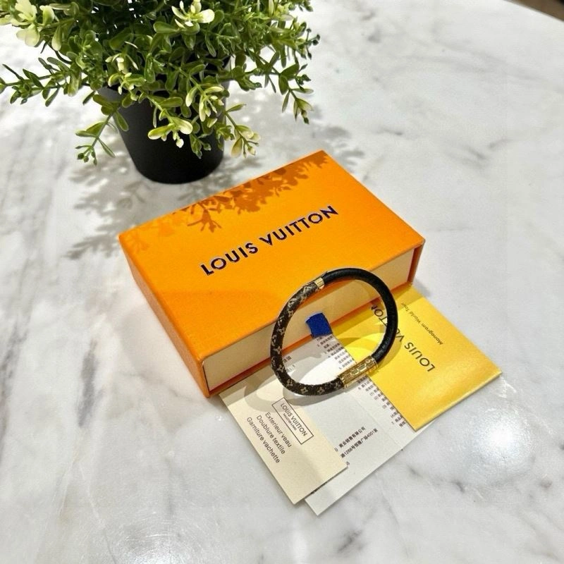 Exact replica Louis Vuitton Bracelets