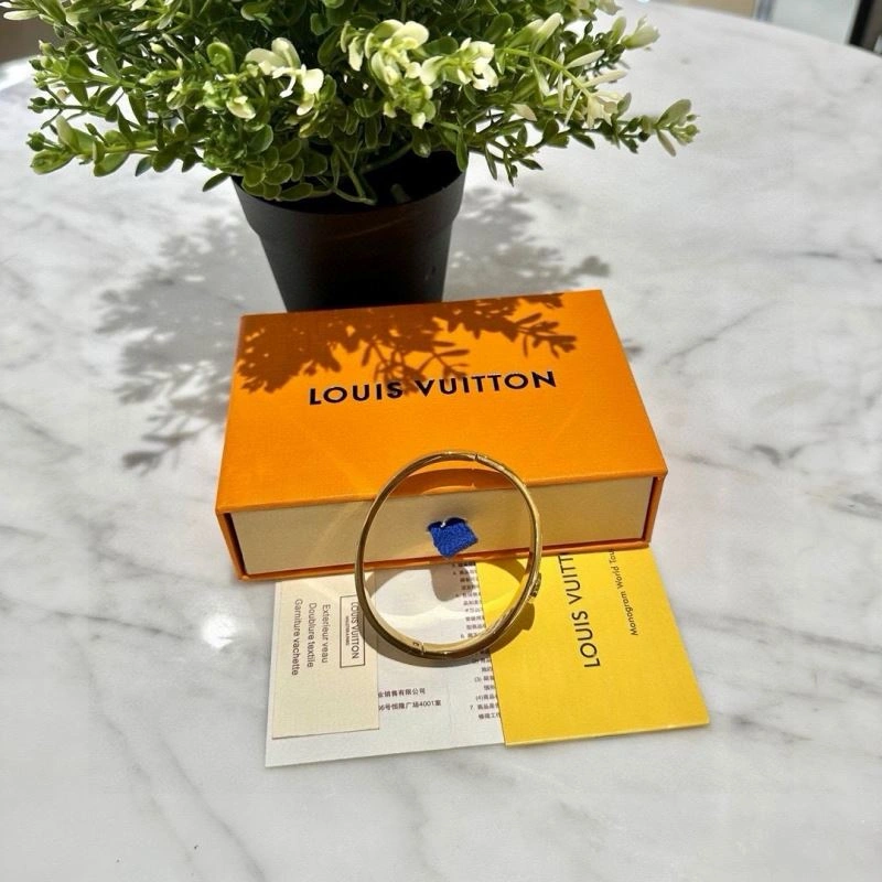 Factory-made Louis Vuitton Bracelets
