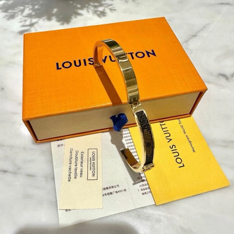 Factory-made Louis Vuitton Bracelets