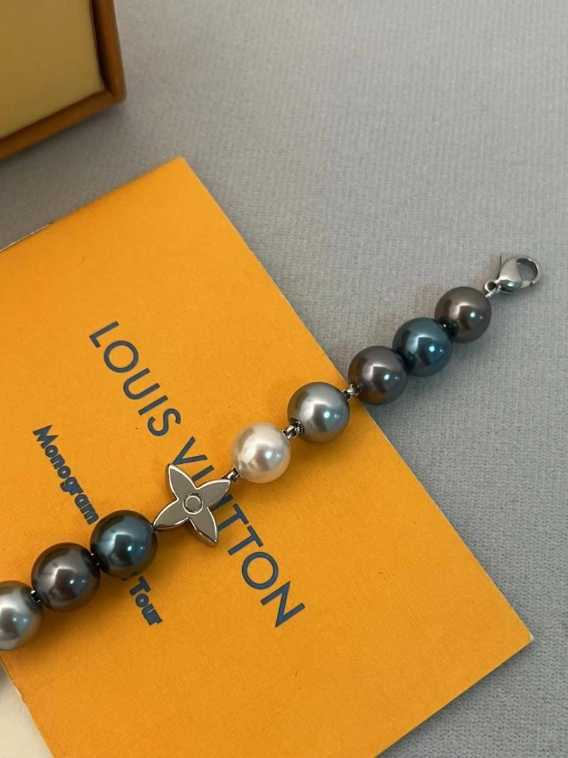 Cut-rate Louis Vuitton Bracelets