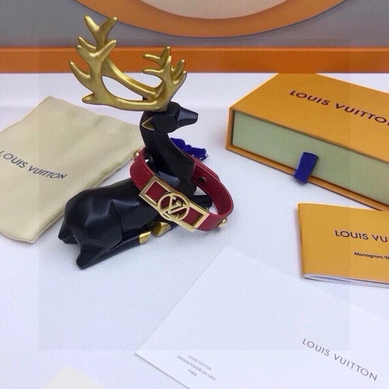 Top mirror Louis Vuitton Bracelets