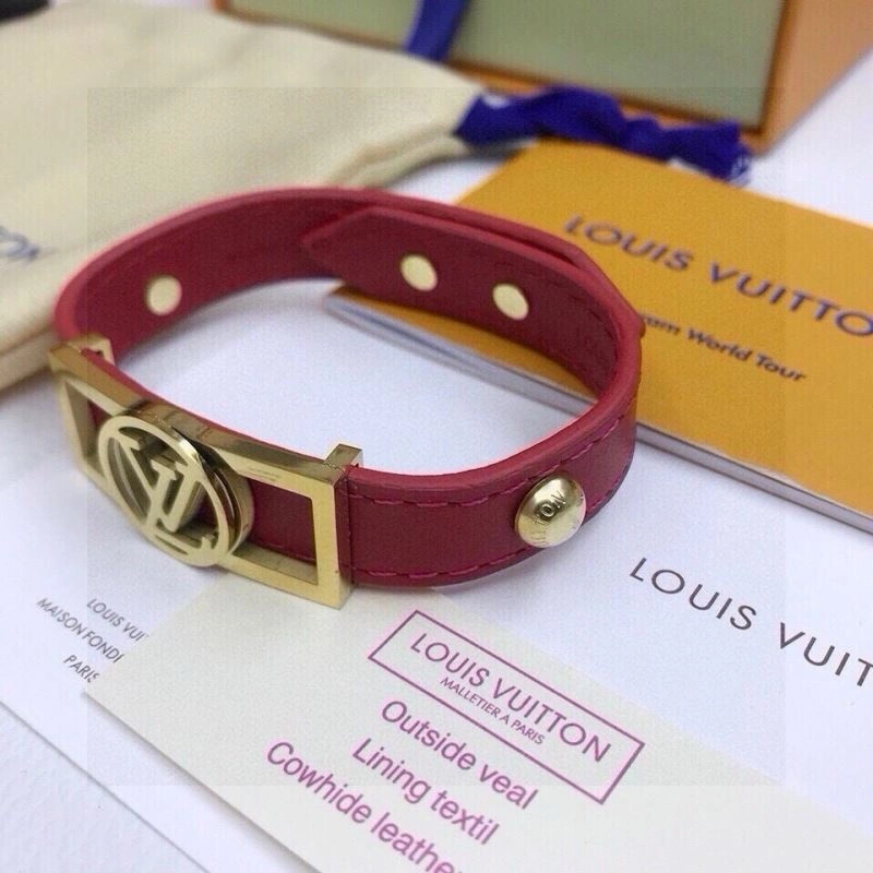 Top mirror Louis Vuitton Bracelets