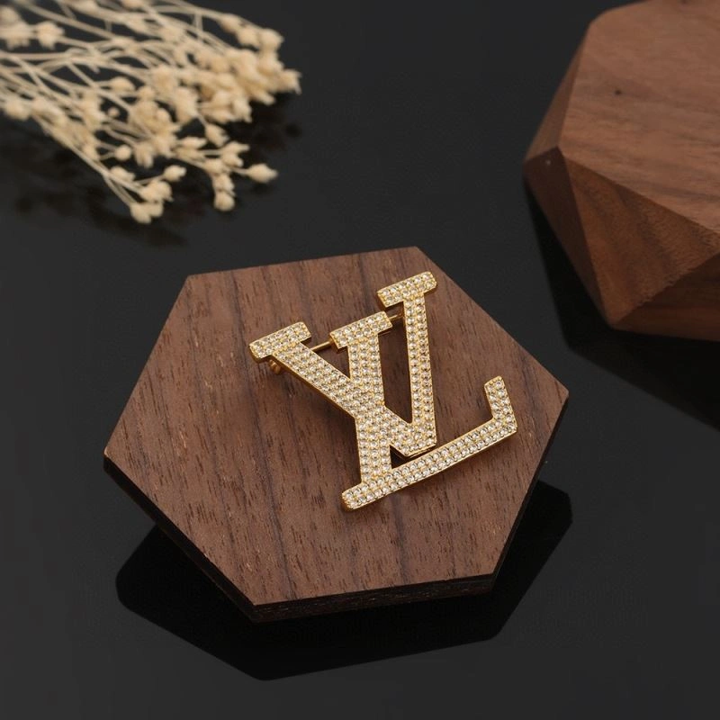 Affordable Louis Vuitton Brooches