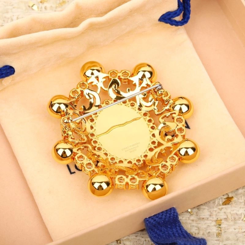 Brand-authenticated Louis Vuitton Brooches