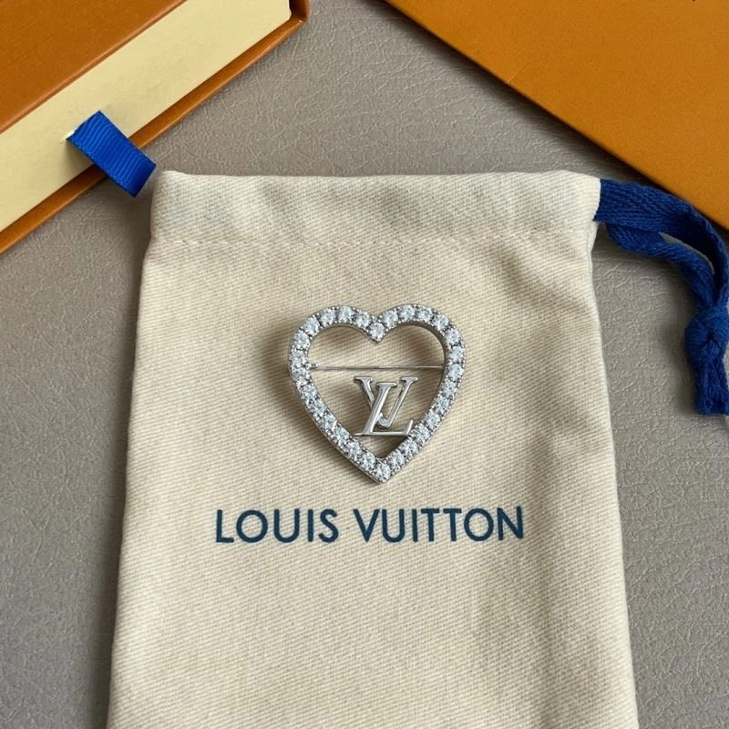 Legit Louis Vuitton Brooches