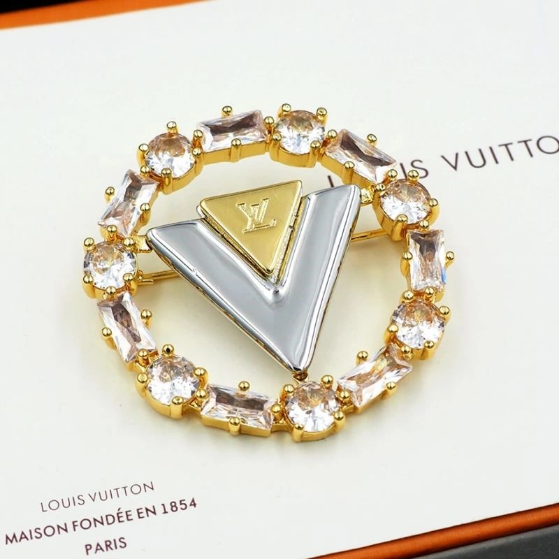 Reasonably priced Louis Vuitton Brooches