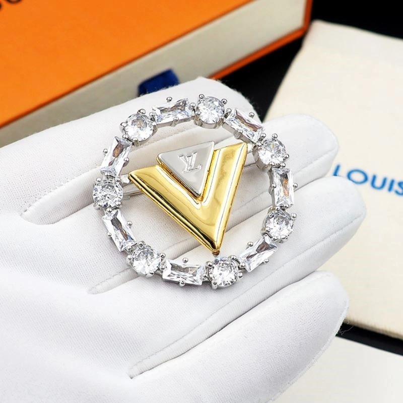 Accurate model Louis Vuitton Brooches