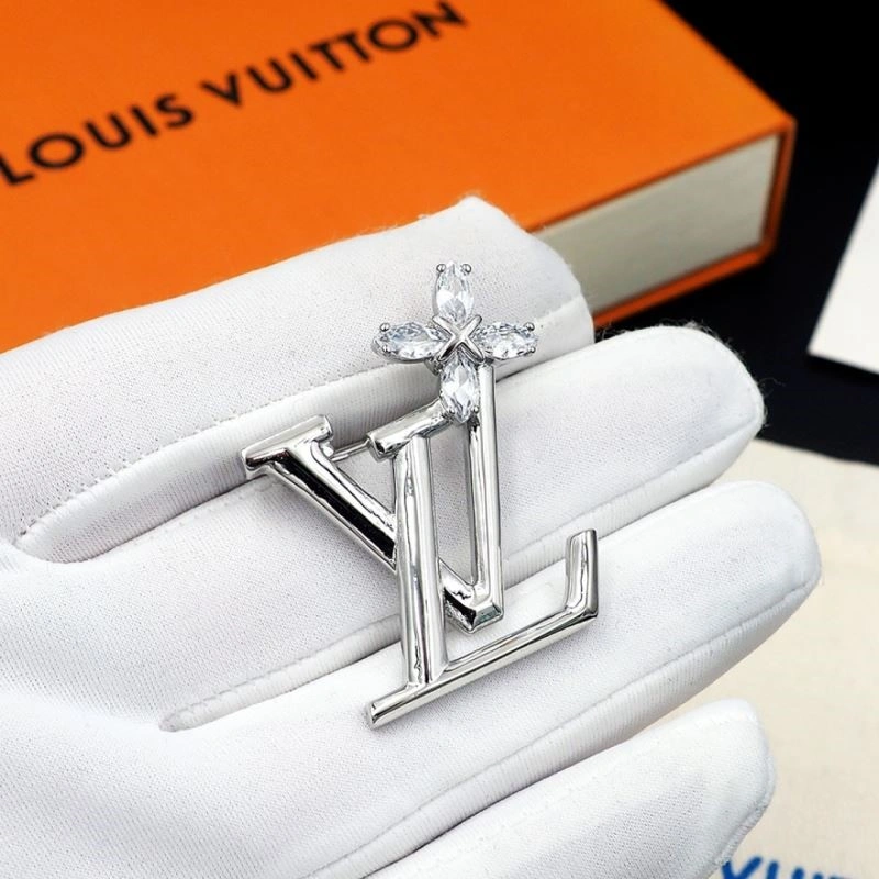 Inexpensive Louis Vuitton Brooches