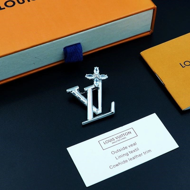 Inexpensive Louis Vuitton Brooches