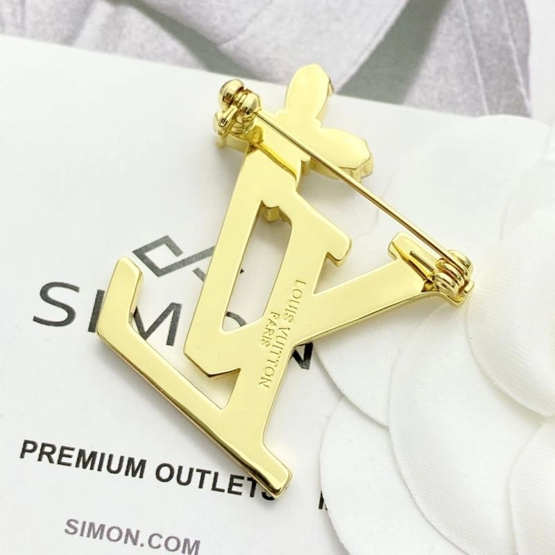 Top match Louis Vuitton Brooches
