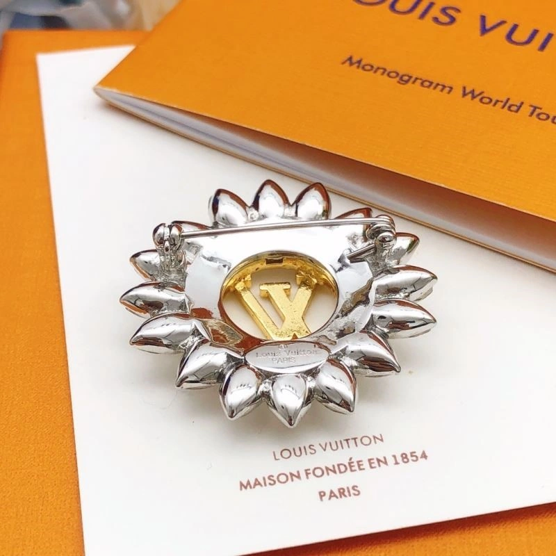 Affordable Louis Vuitton Brooches