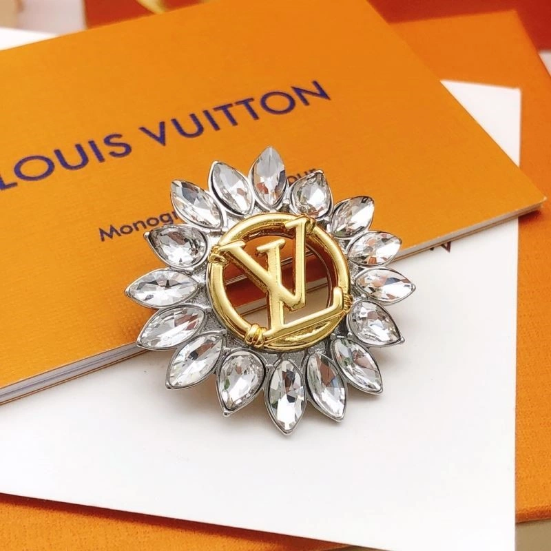 Affordable Louis Vuitton Brooches