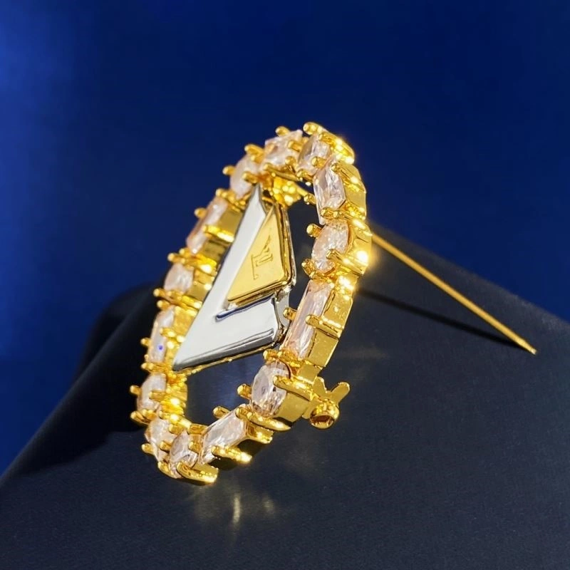 Real Louis Vuitton Brooches