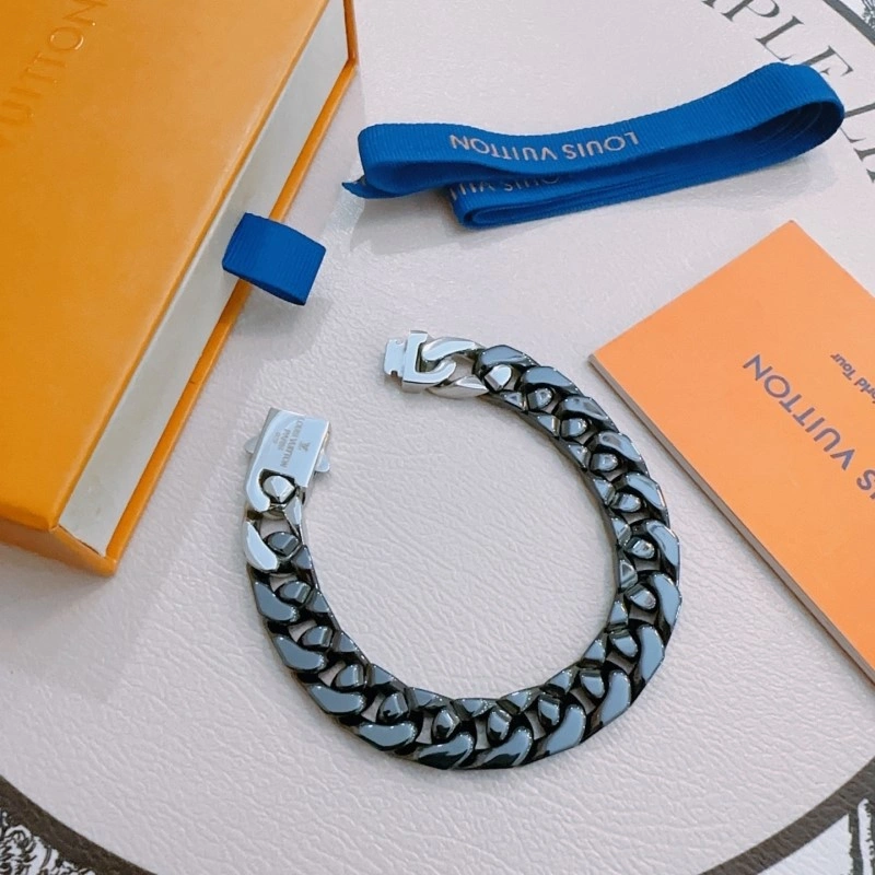 Cut-rate Louis Vuitton Brooches