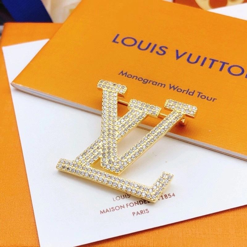 Reasonably priced Louis Vuitton Brooches
