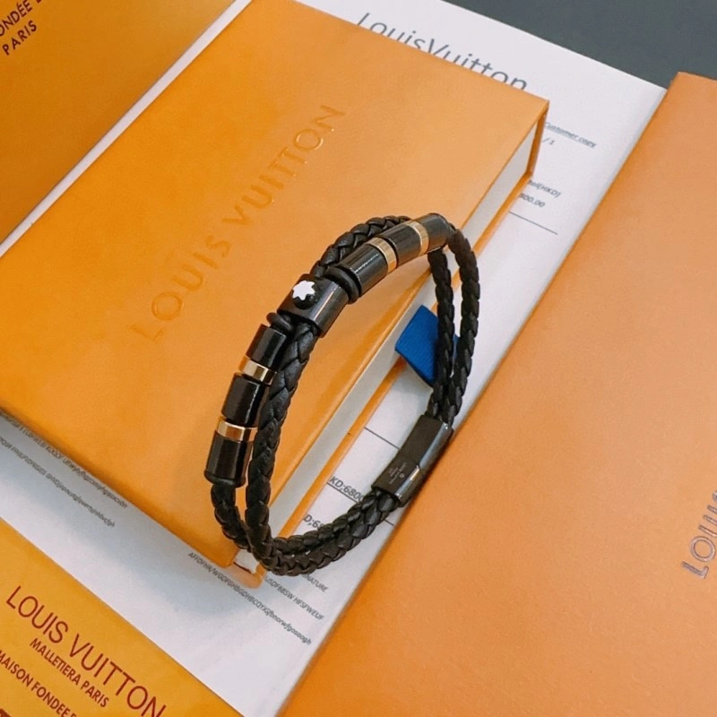Mirror quality Louis Vuitton Brooches