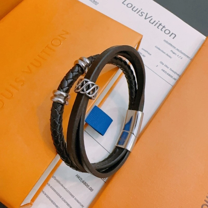 High accuracy Louis Vuitton Brooches