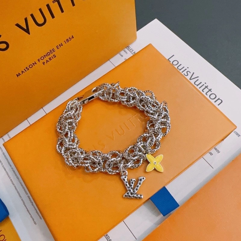 Brand-original Louis Vuitton Brooches