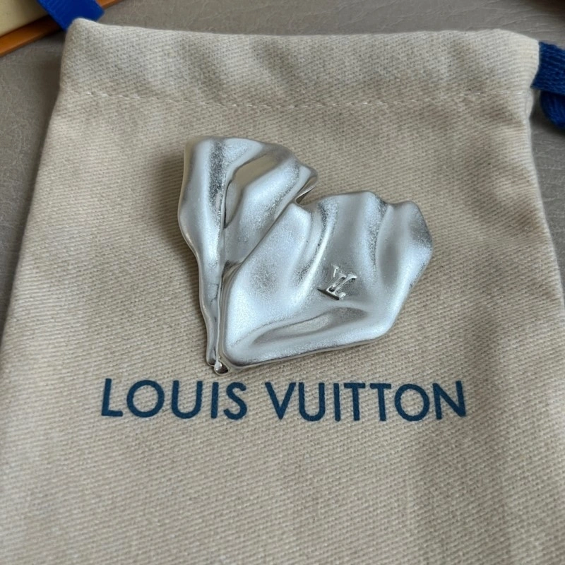 Brand-authenticated Louis Vuitton Brooches