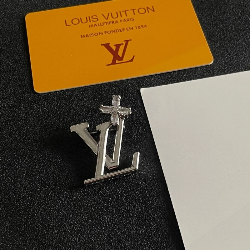 Discounted Louis Vuitton Brooches