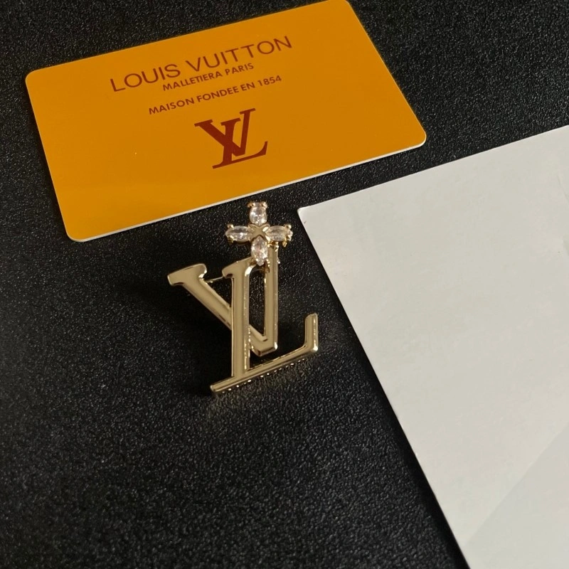 Reasonably priced Louis Vuitton Brooches
