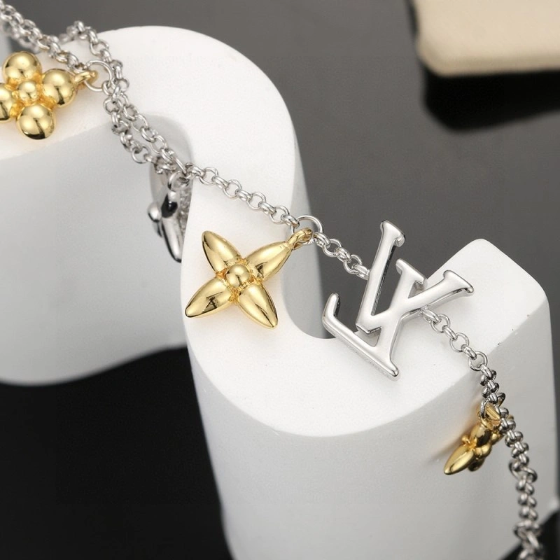 Factory-made Louis Vuitton Brooches