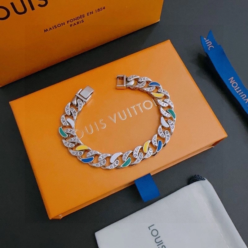 Brand-original Louis Vuitton Brooches