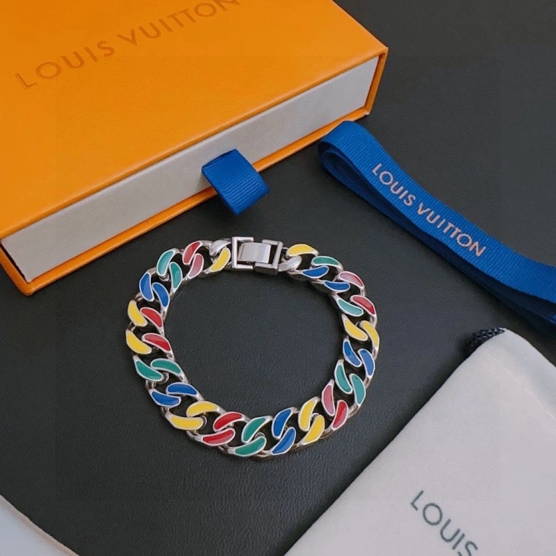 Factory-made Louis Vuitton Brooches