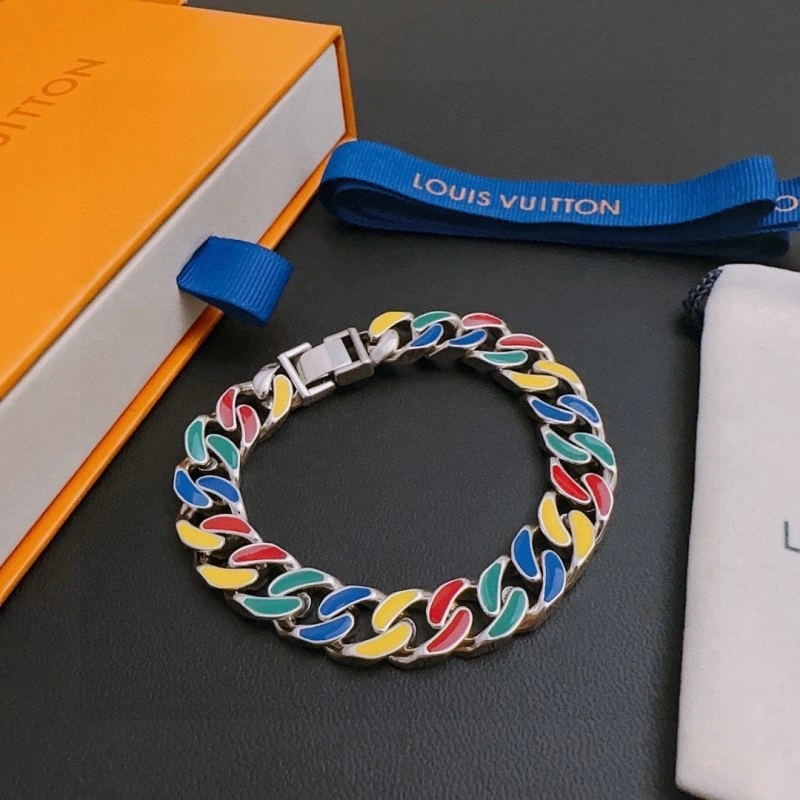 Factory-made Louis Vuitton Brooches