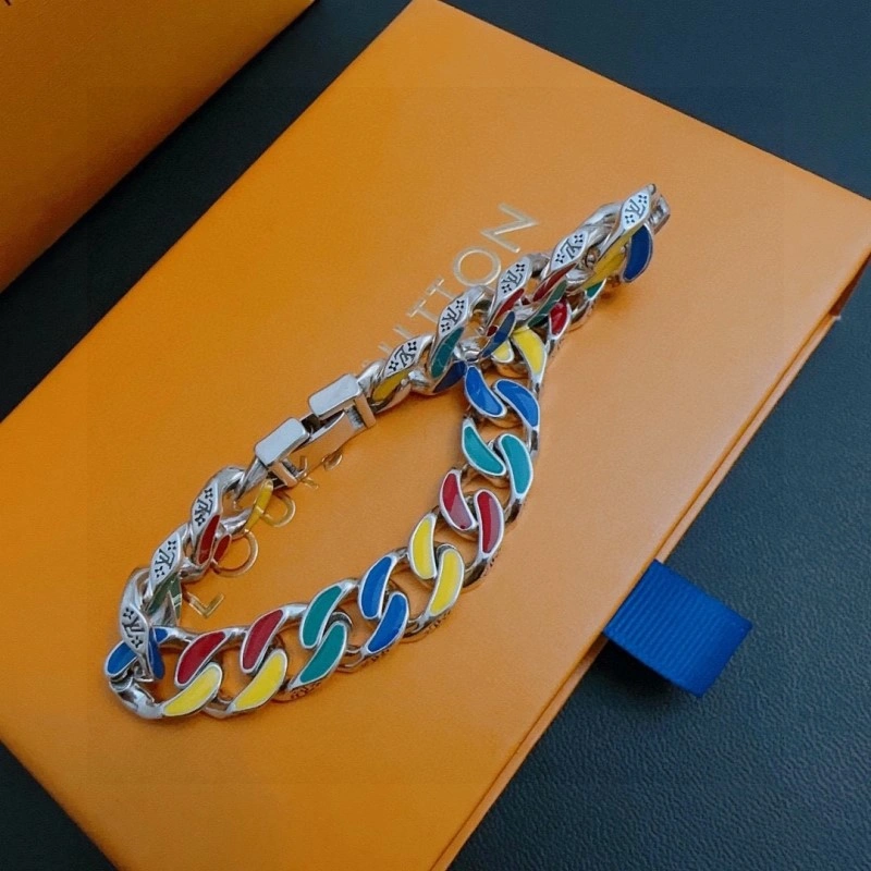 Factory-made Louis Vuitton Brooches