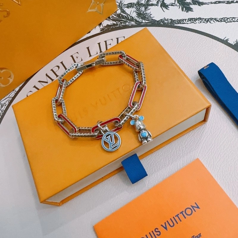 Cut-rate Louis Vuitton Brooches