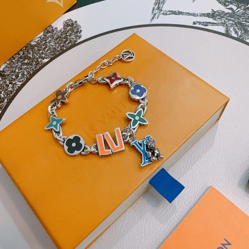 Factory-made Louis Vuitton Brooches