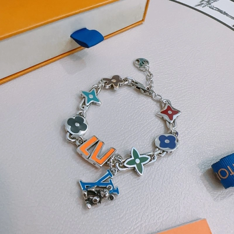 Factory-made Louis Vuitton Brooches