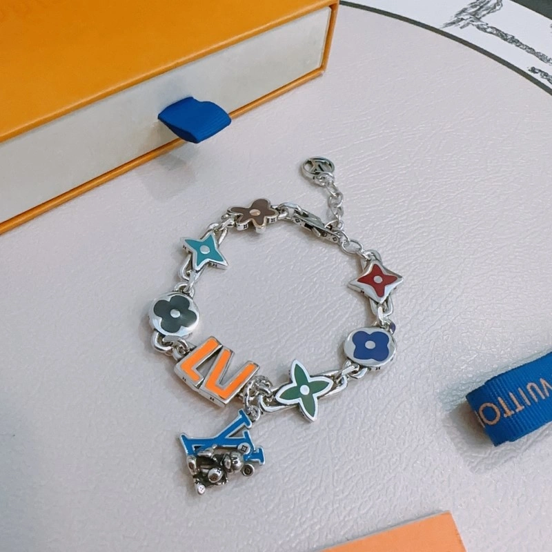 Factory-made Louis Vuitton Brooches